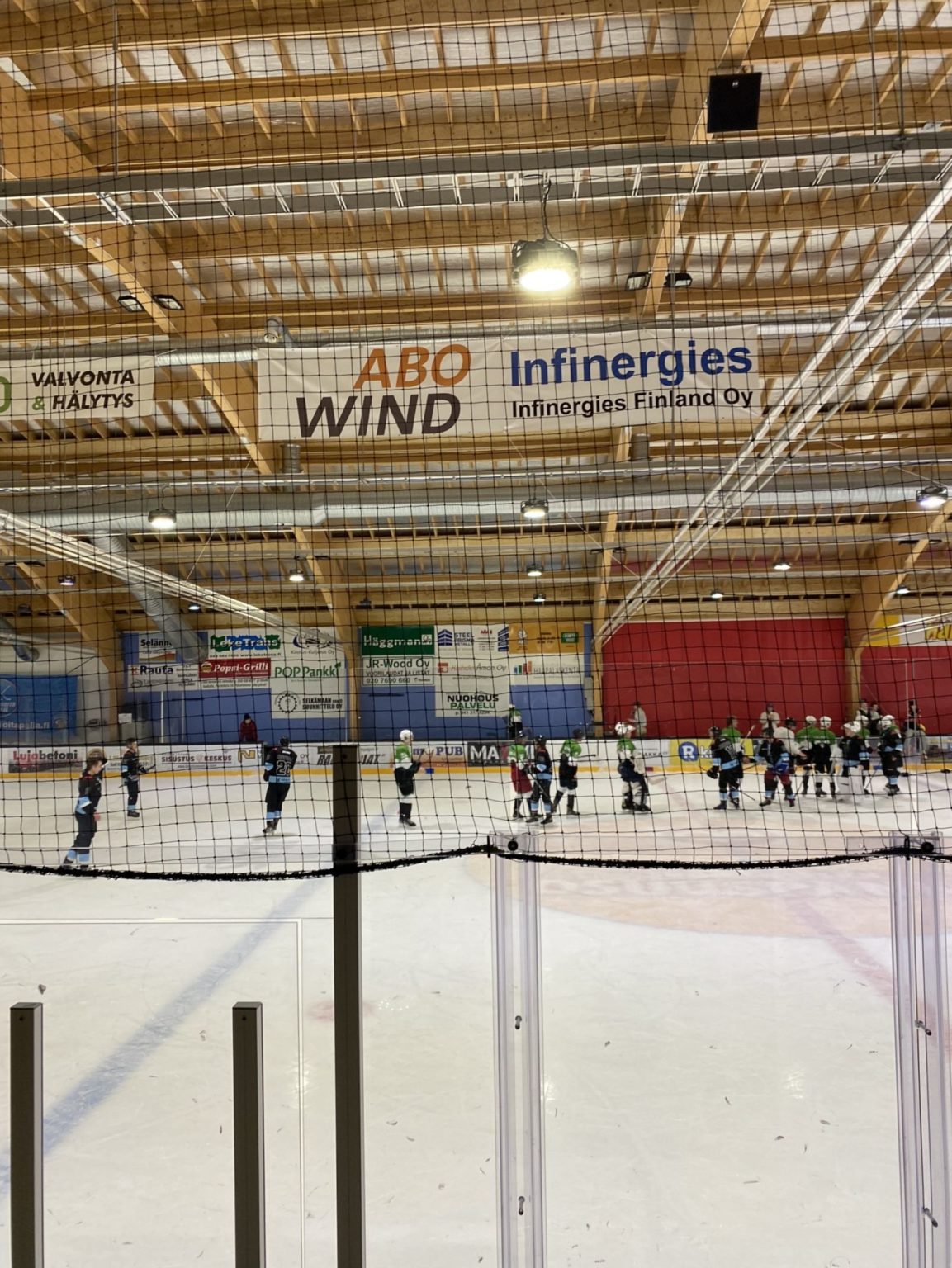 Viikot 5 ja 6: Kotiväen päivä ja jääkiekkoa - Reisjärven kristillinen opisto